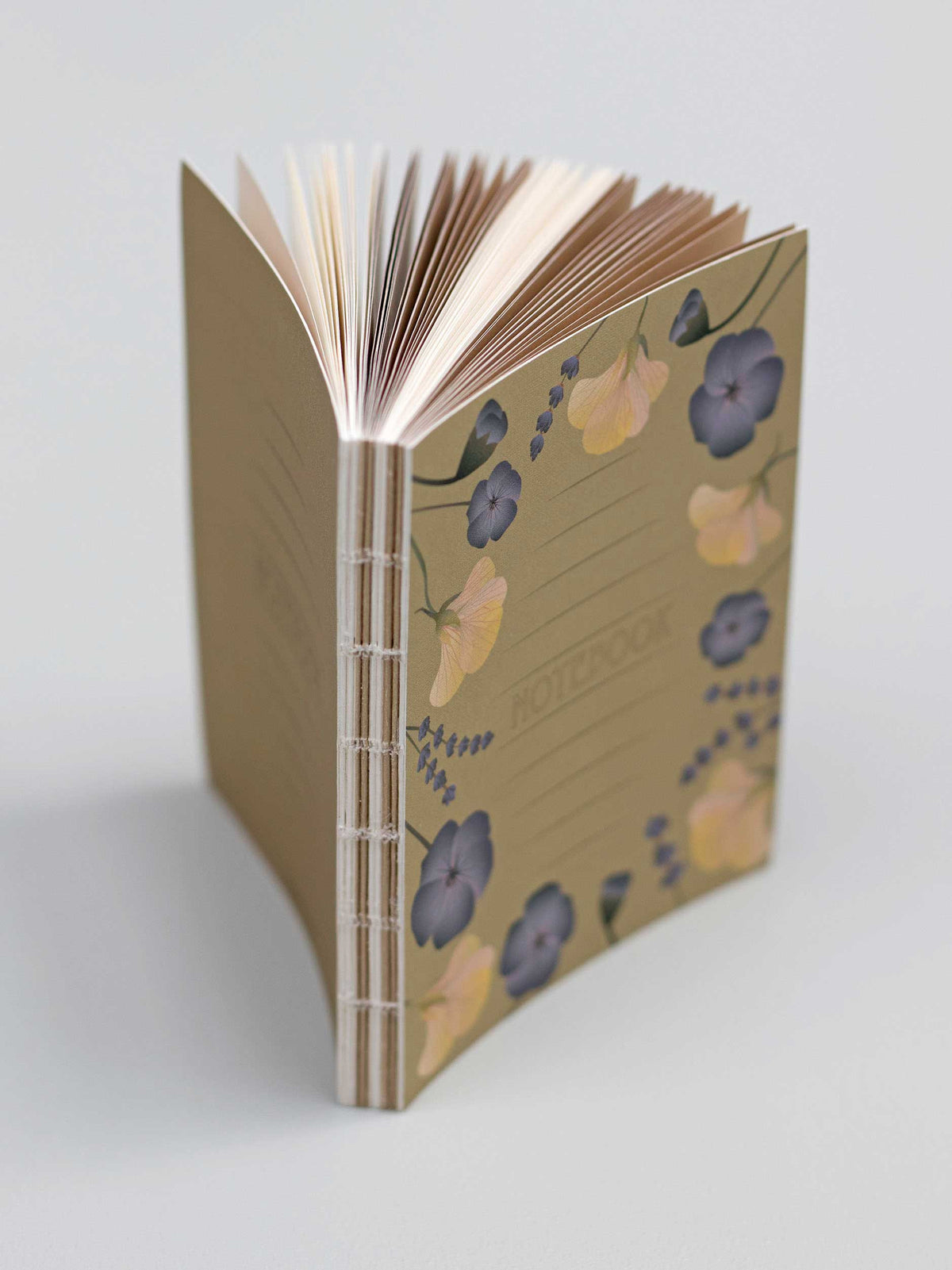 Notebook from ViSSEVASSE - Amber with flowers - buy it here!